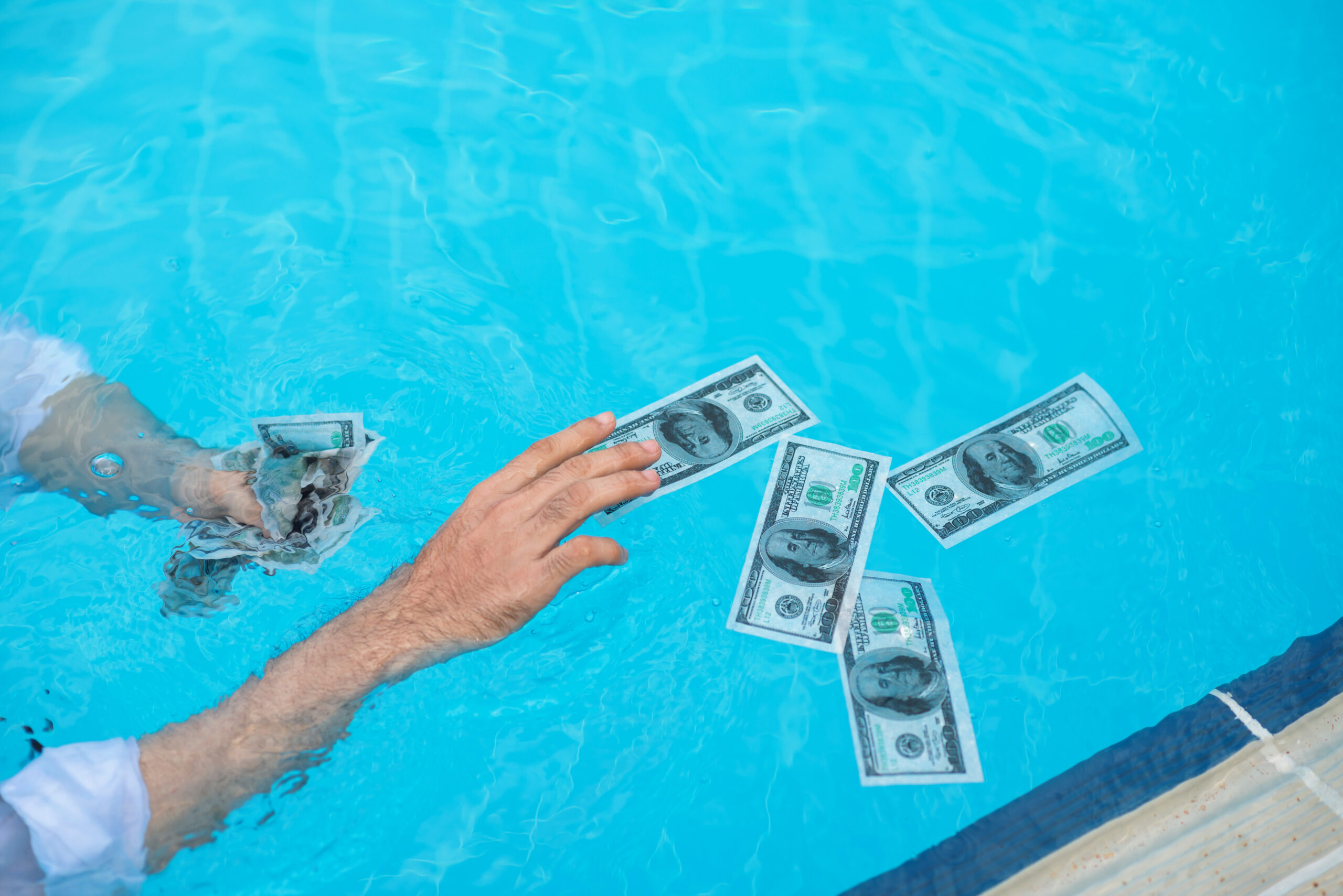 Tips on How Pool Owners Can Save Money - JF Piscines